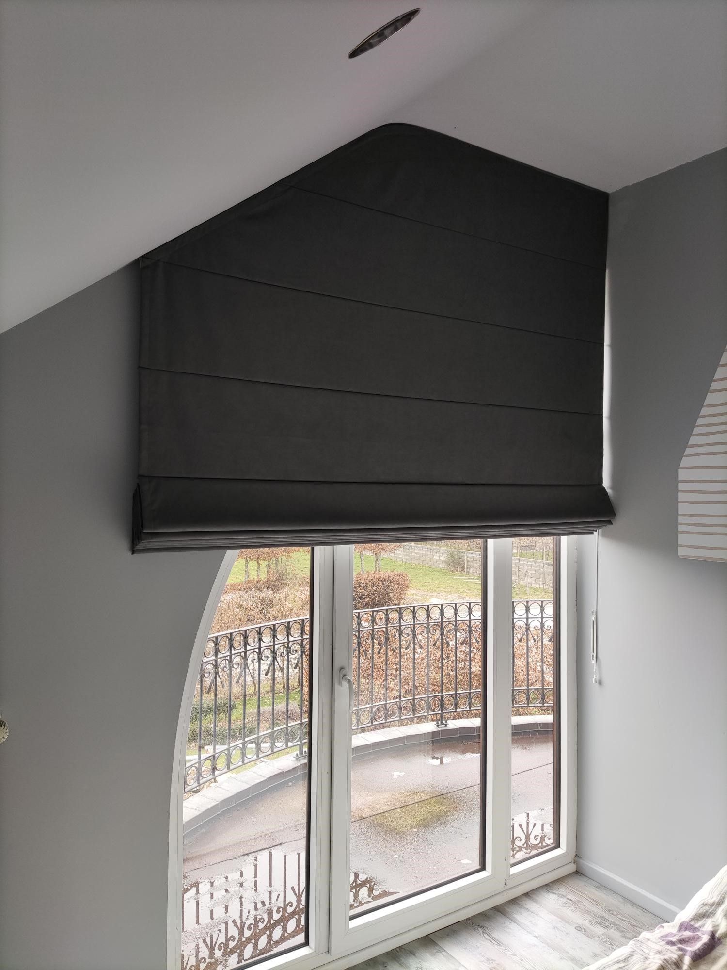 STORE BATEAU TRAPEZE CREATING MOMENTS AVEC TISSU OCCULTANT - Ruban Jaune